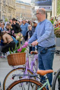 Thousands of orchid flowers add long-lasting colour to Milan Design Week